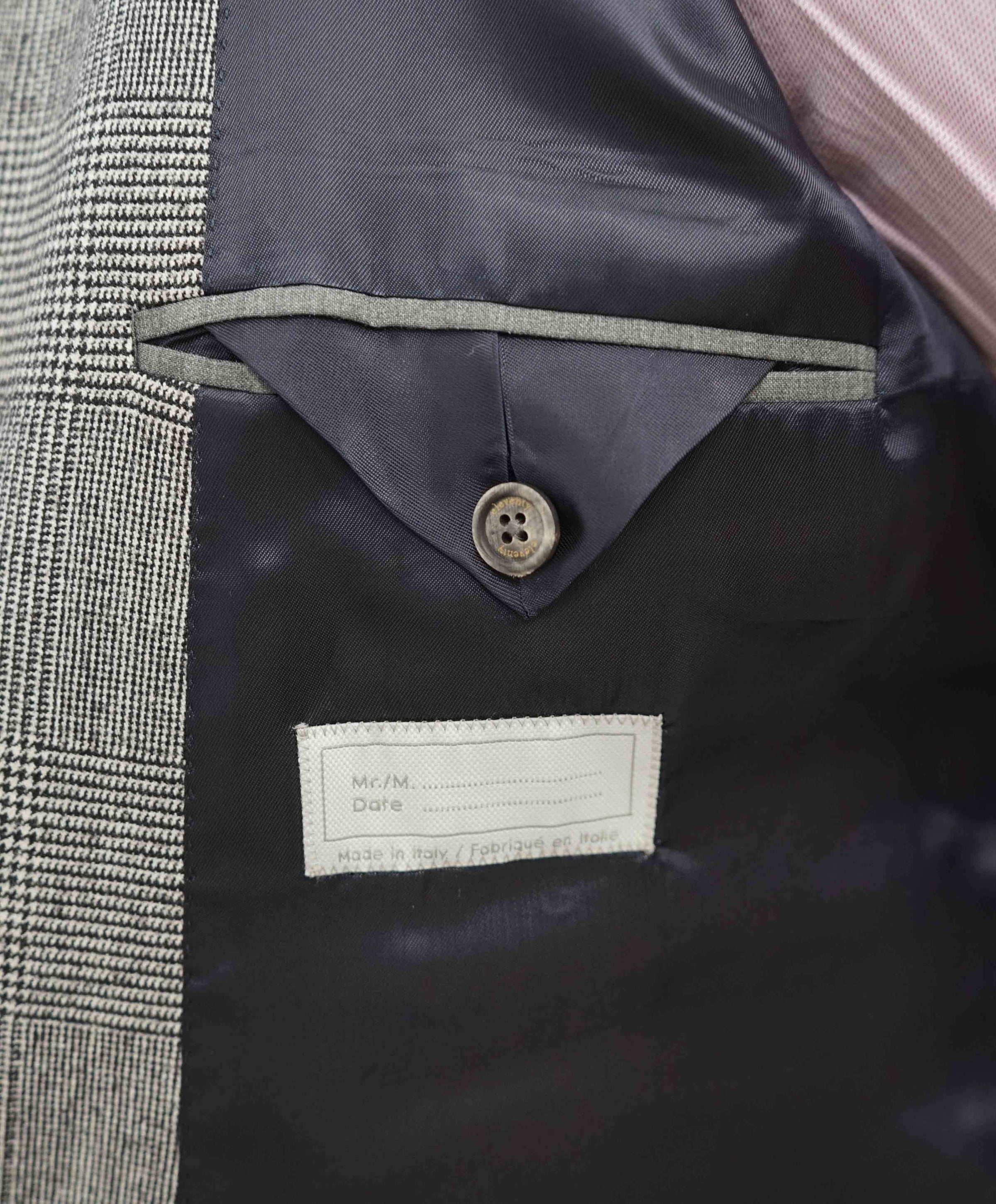 $2,745 ELEVENTY - "PLATINUM LABEL" Bold Prince Of Wales Check Blazer - – Luxe Hanger