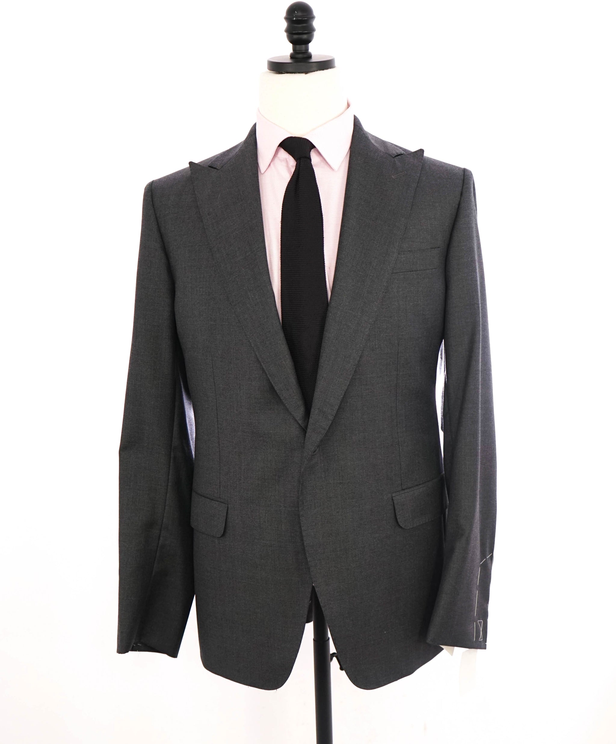 $2,295 PHINEAS COLE by Paul Stuart - Gray *SIDE TAB* 1-Btn Peak Lapel